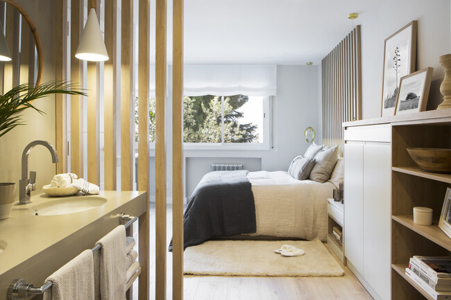 Una reforma en un adosado muy urbano que se adapta a las nuevas ...