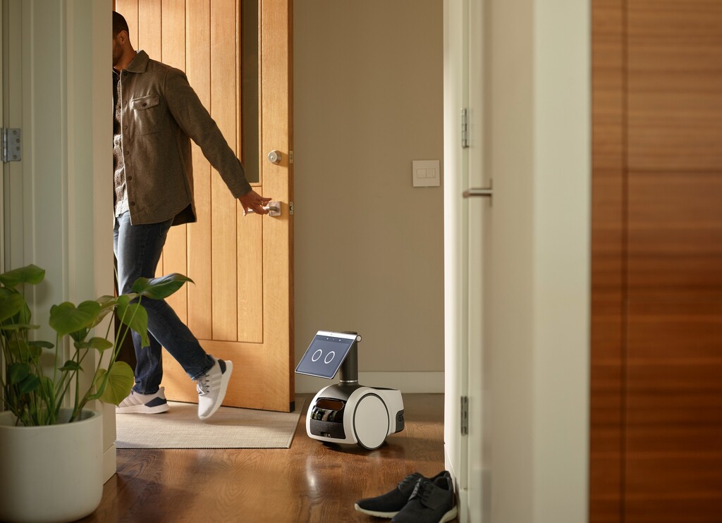 Nuevo Amazon Astro: características, precio y ficha técnica