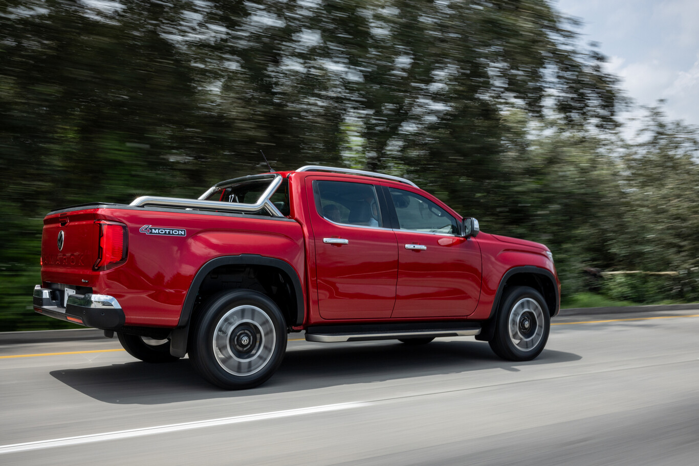 Volkswagen Amarok 2025 llega a México y da a elegir motor: o diésel o ...