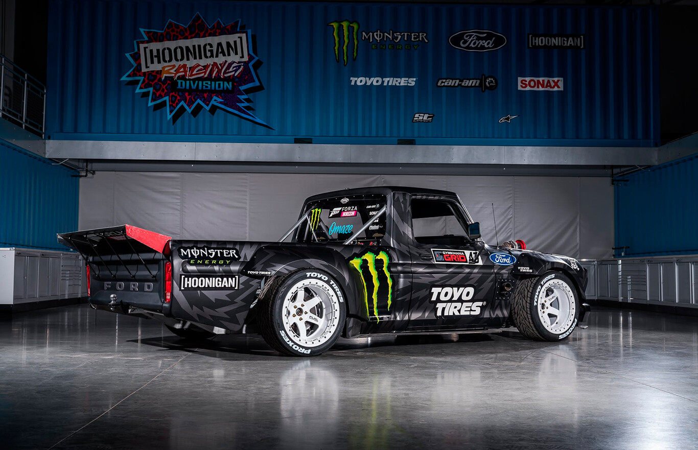 La brutal Ford F-150 Hoonitruck de Ken Block de 923 CV busca nuevo ...