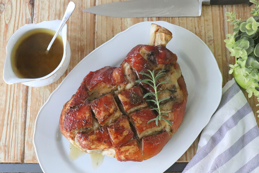 Cómo preparar en casa la receta de jamón asado a la gallega