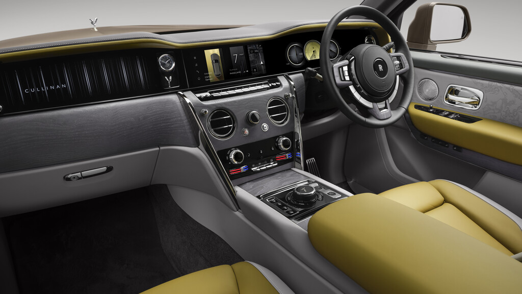 Rolls-Royce lleva el lujo a otro nivel con su Cullinan 2025: la ...