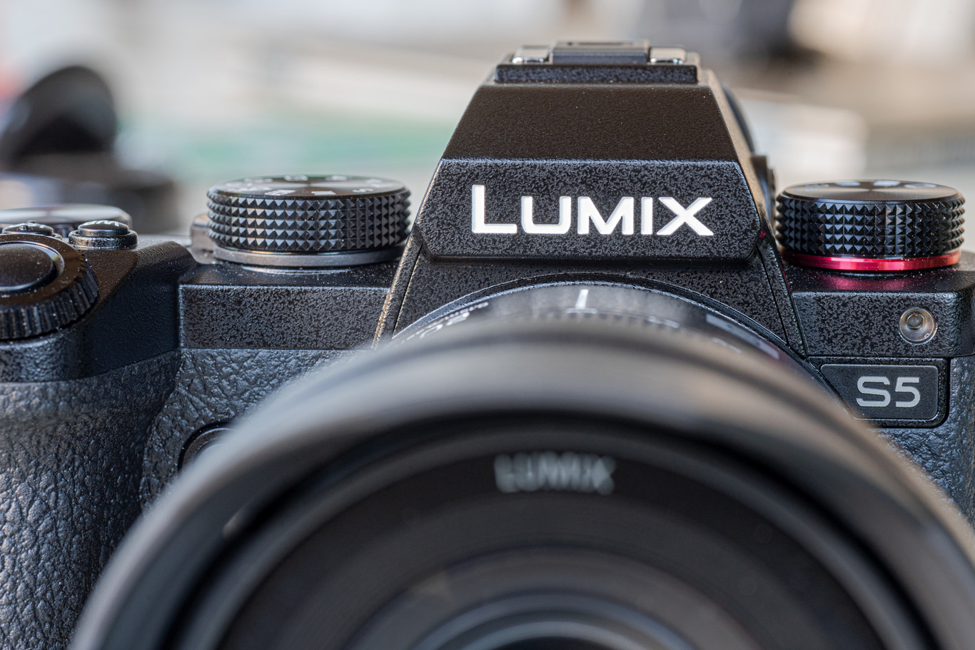 Panasonic LUMIX S5, toma de contacto, características, precio