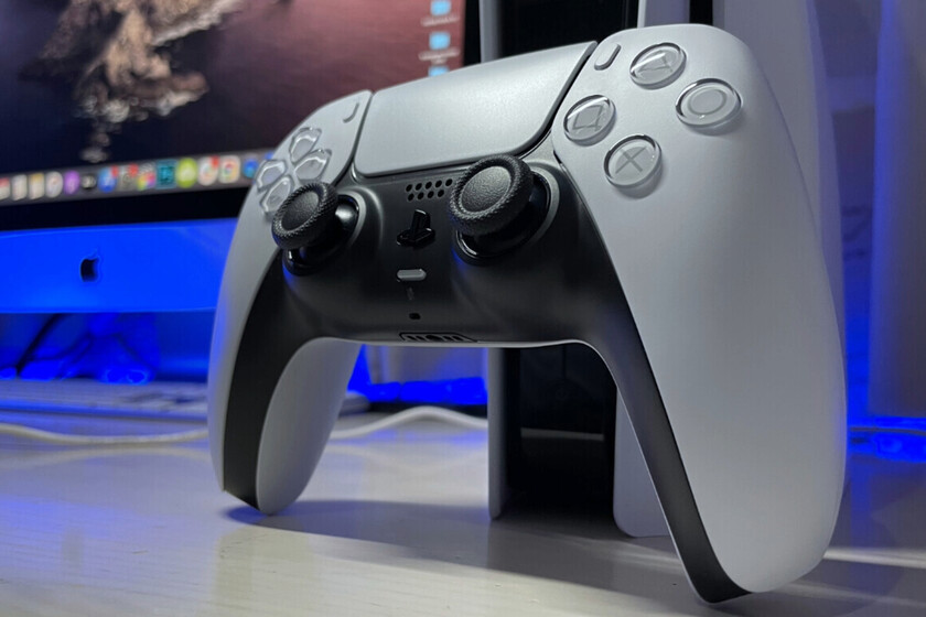 Dale más vida a tu DualSense: este accesorio amplía su batería para asegurarte largas sesiones ...