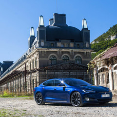 Tesla Model S 100D, a prueba: el coche eléctrico que soñaba con ser un ...