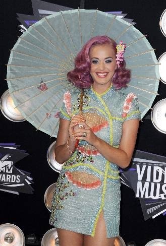 El peinado de Katy Petty en los MTV Awards