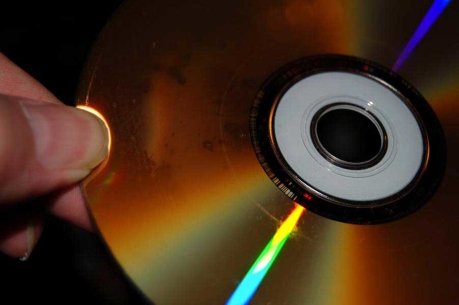 El 'disc rot', la inevitable amenaza para los coleccionistas de discos ...