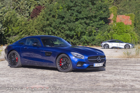 ¿Y si comparamos un Mercedes-Benz AMG GT S con un BMW i8? (Parte 1)