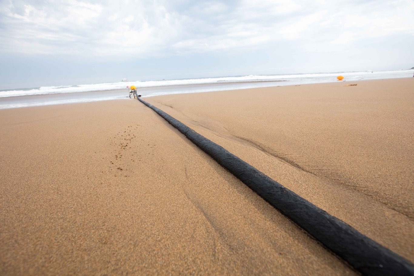 El cable submarino que conecta Bilbao con EEUU consigue un nuevo récord ...