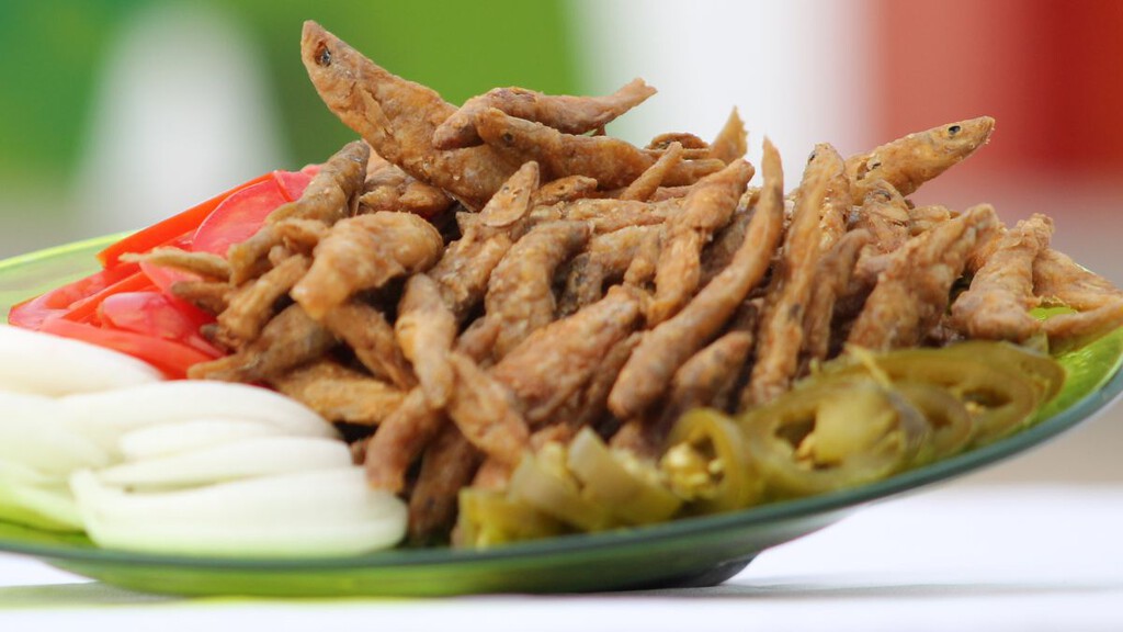 Limpia los charales sin complicaciones: este es el método infalible ...