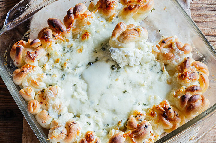 Pizza Dip de queso crema. Receta para la botana