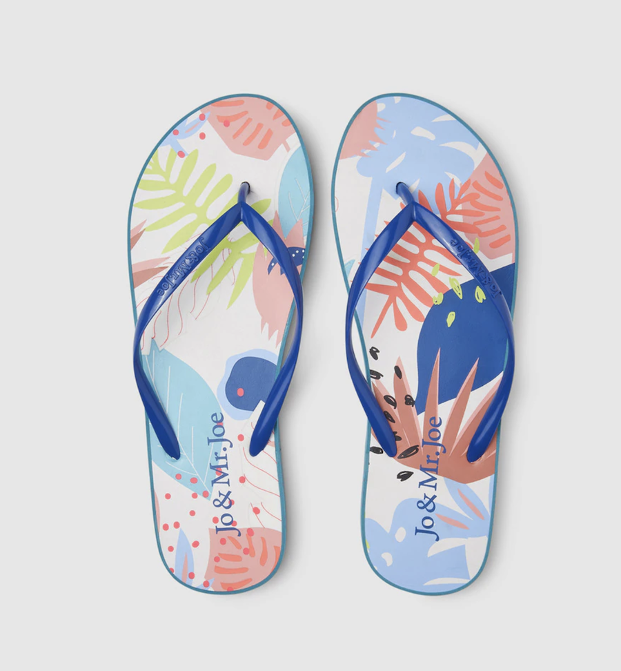 Las 13 chanclas con más estilo para la playa y piscina de este verano ...