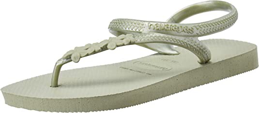 Siete chanclas tan bonitas que parecen sandalias para ir de la playa al ...