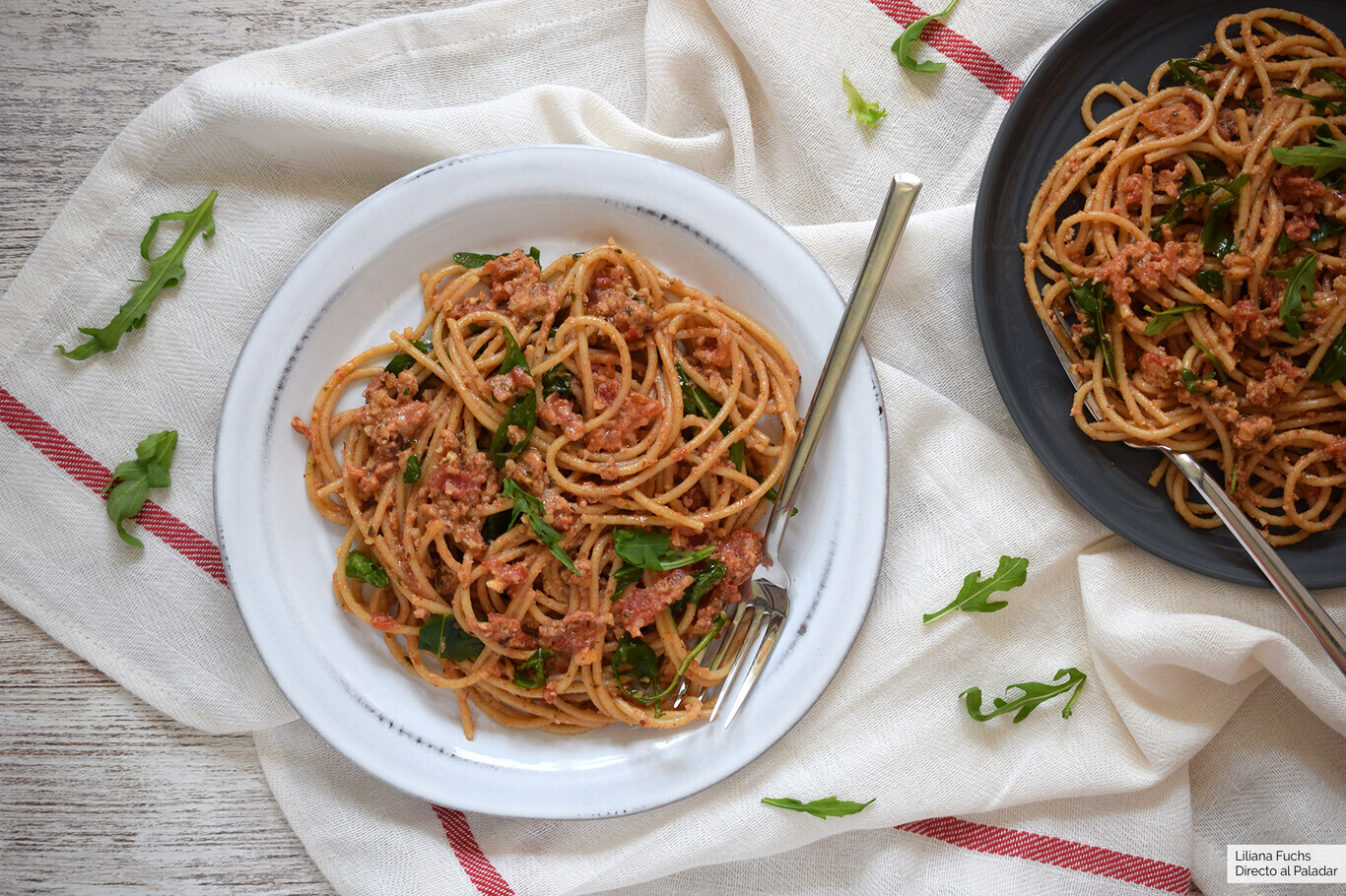 Qué es la rúcula: propiedades, beneficios y cómo usarla en la cocina ...