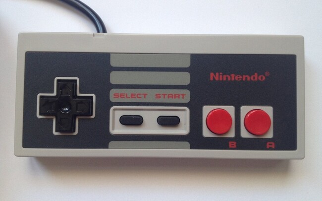 Por qué los botones de la mayoría de mandos se llaman A, B, X, Y (y por ...