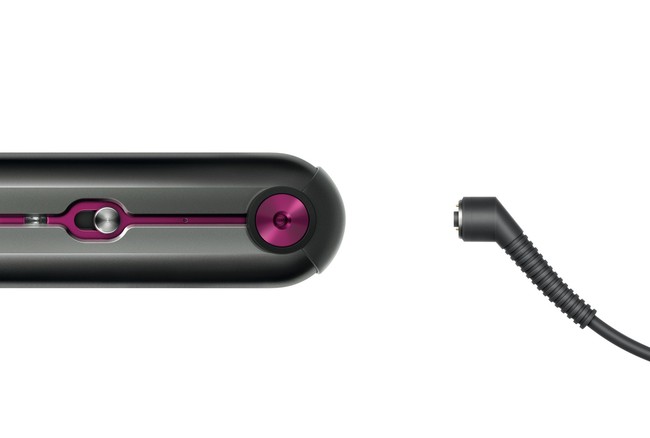 Así es la carísima plancha de pelo de Dyson con placas flexibles