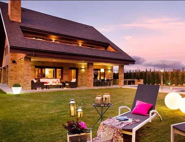 Una casa espectacular en Ciudalgolf, la urbanización más exclusiva de ...