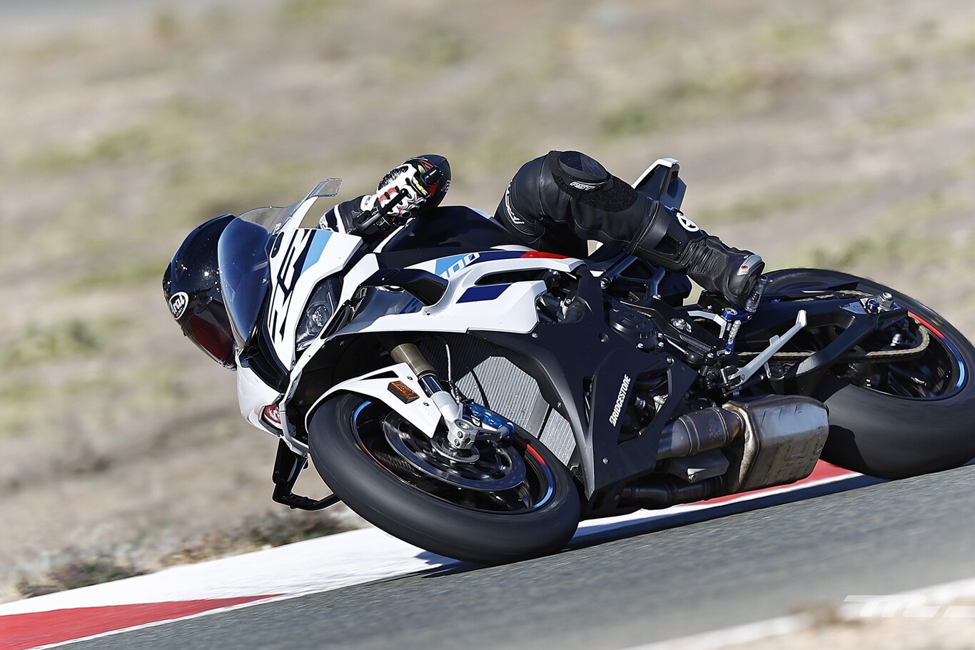 Probamos la BMW S 1000 RR: una superdeportiva de 210 CV con alma de ...