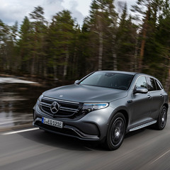 Coche eléctrico Mercedes-Benz EQC: hasta 416 km y tan lujoso como ...