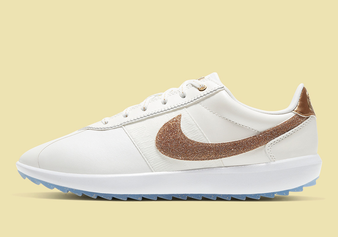 Nike x Swarovski se cubre de oro: tres zapatillas para jugar al golf ...