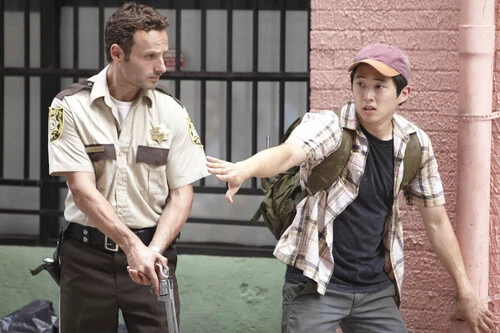 Así iba a ser la segunda temporada de The Walking Dead bajo la ...