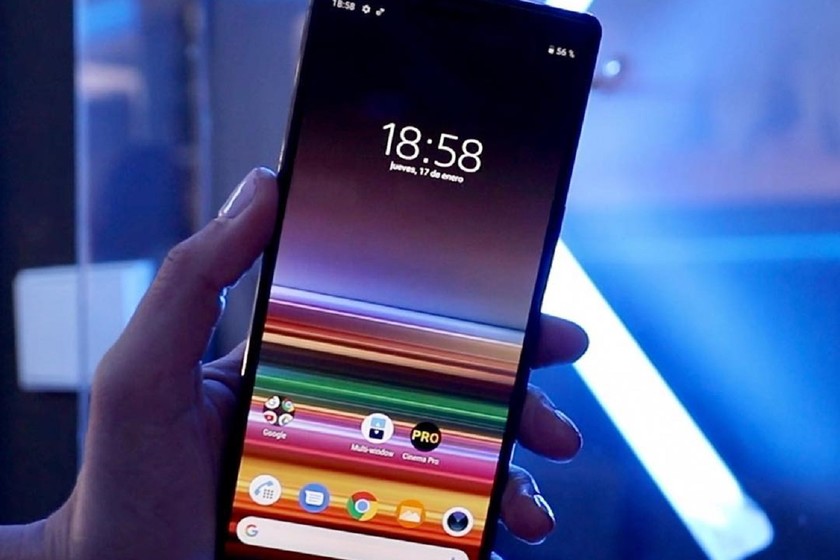Sony lanza Xperia 1, con una pantalla de cine 4K HDR y tres cámaras de ...