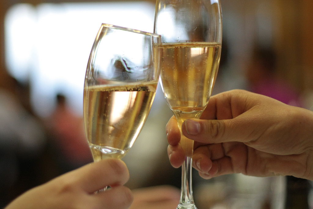 El brindis alrededor del mundo