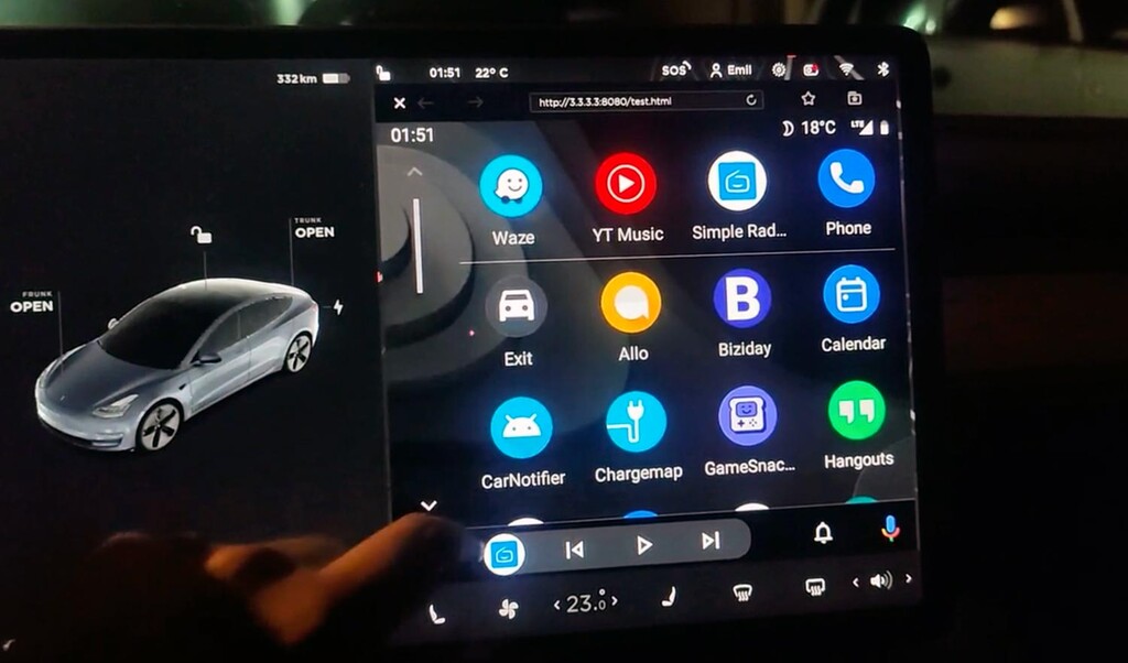 Android Auto llega a los coches Tesla gracias a una ingeniosa aplicación