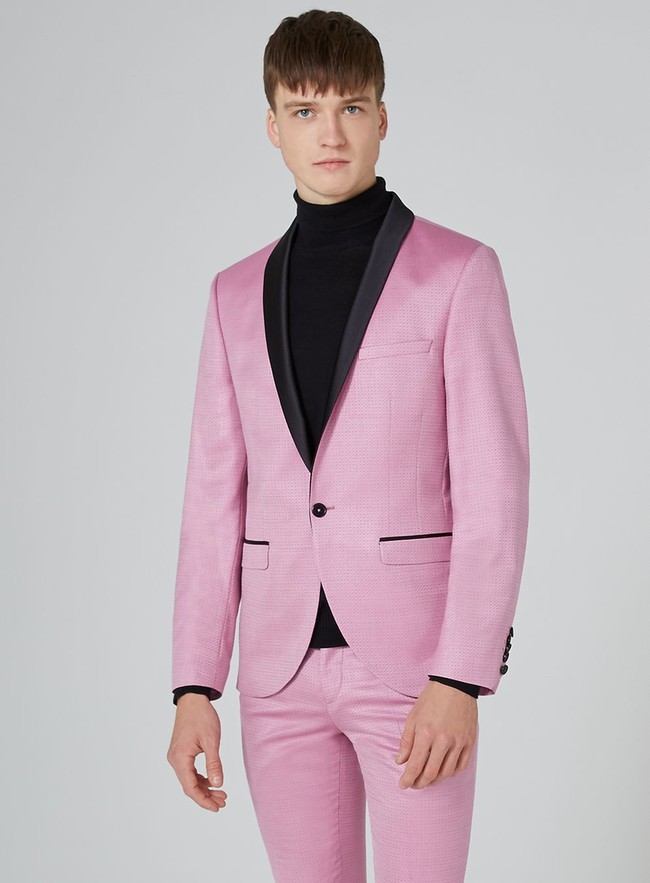 17 smokings para lucir en las fiestas de Navidad