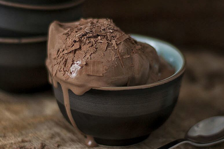 Helado cremoso de chocolate y café. Receta de cocina fácil, sencilla y ...