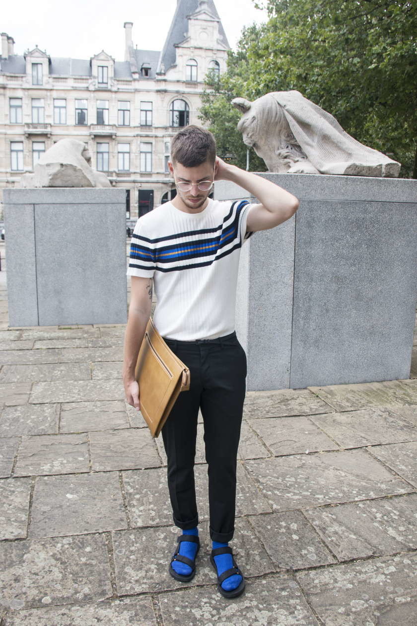 El combo de chanclas y calcetines conforman los mejores looks del ...