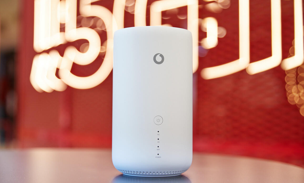 Vodafone ya tiene alternativa a la fibra: un router 5G que puedes ...