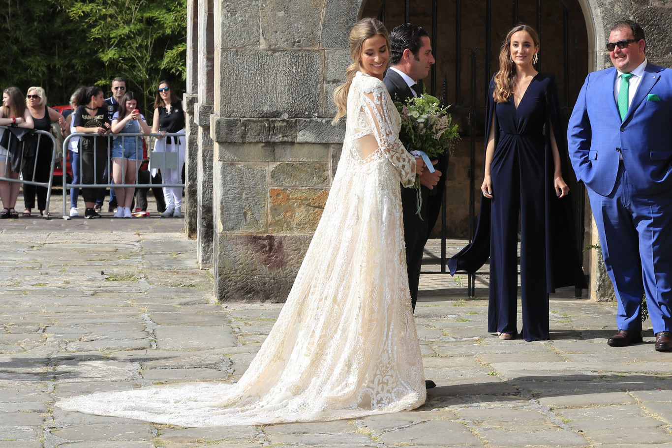 El vestido de novia, las joyas y el ramo que ha elegido María Pombo ...