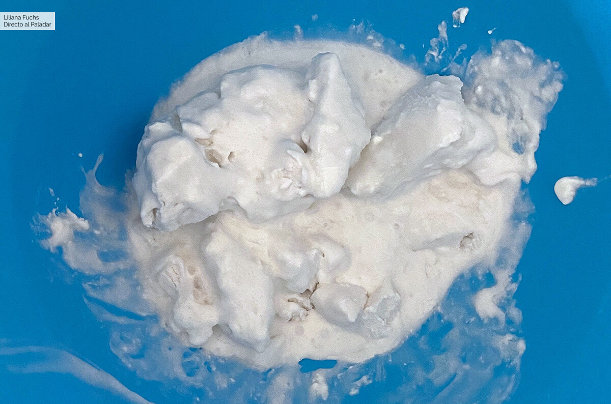 Cómo hacer nata vegana para montar fácilmente con leche de coco y sin ...