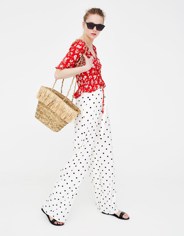 Los pantalones de moda siguen estas tendencias, ¡y todos son low-cost!