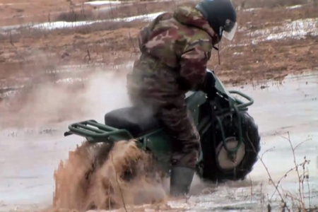 Taurus 2x2, la moto de Putin con tracción integral, desmontable, ligera ...