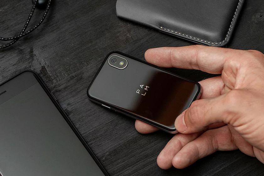 Palm regresa con un pequeño Android resistente al agua y pensado para ...