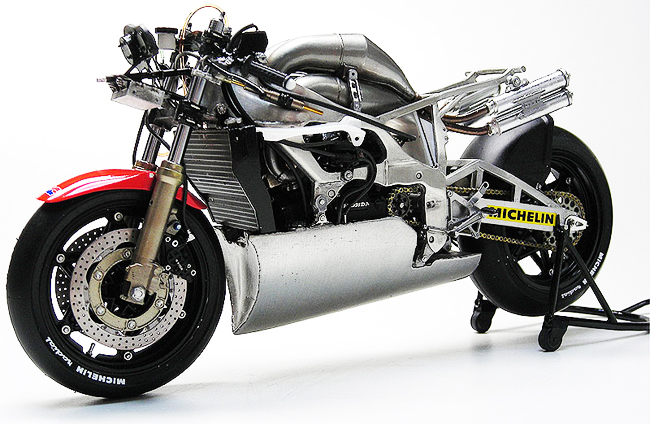 Honda NSR 500 1984, reviviendo el atrevido pasado de la NSR