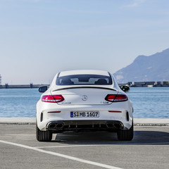 Mercedes-AMG C 63 2018: cambios estéticos, más tecnología y mejor ...