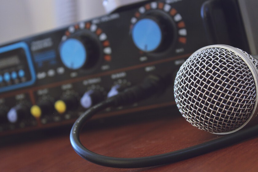 VALL-E: así es la IA de Microsoft capaz de simular cualquier voz a ...