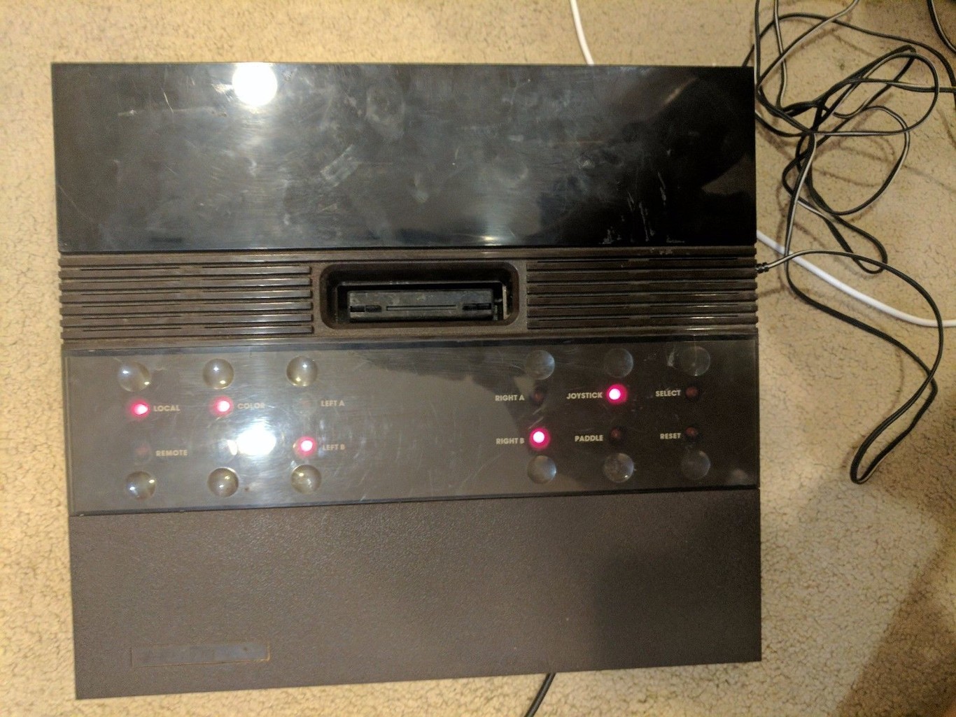 Compró una rara edición de Atari 2700 por 30 dólares y la vendió en ...