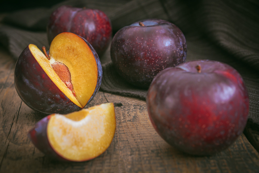 Ciruela, la fruta de finales de verano: propiedades, beneficios y cómo ...