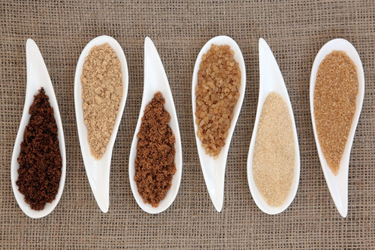 Del blanco a la panela: los 19 tipos de azúcar más comunes, en qué se ...