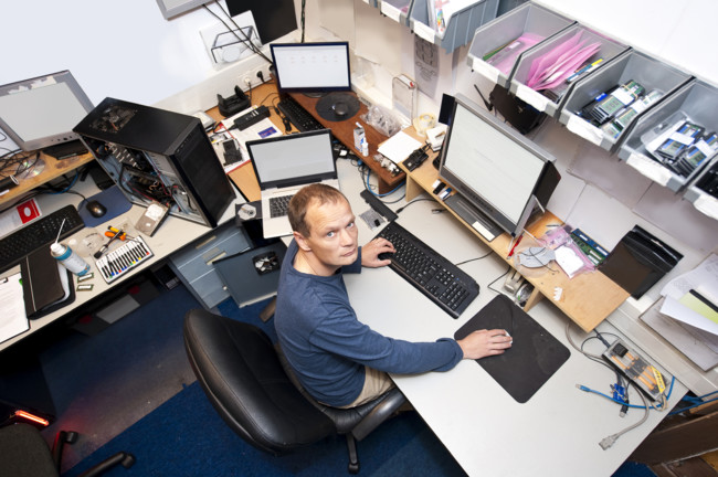 ¿Cómo se llega a ser el perito informático que analiza los discos duros ...