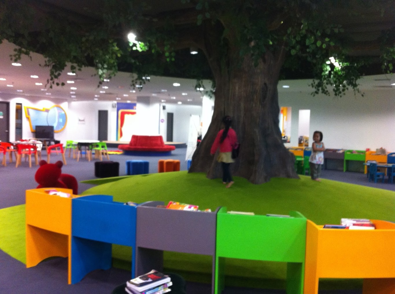 Siete bibliotecas a las que nos encantaría llevar a nuestros hijos ...