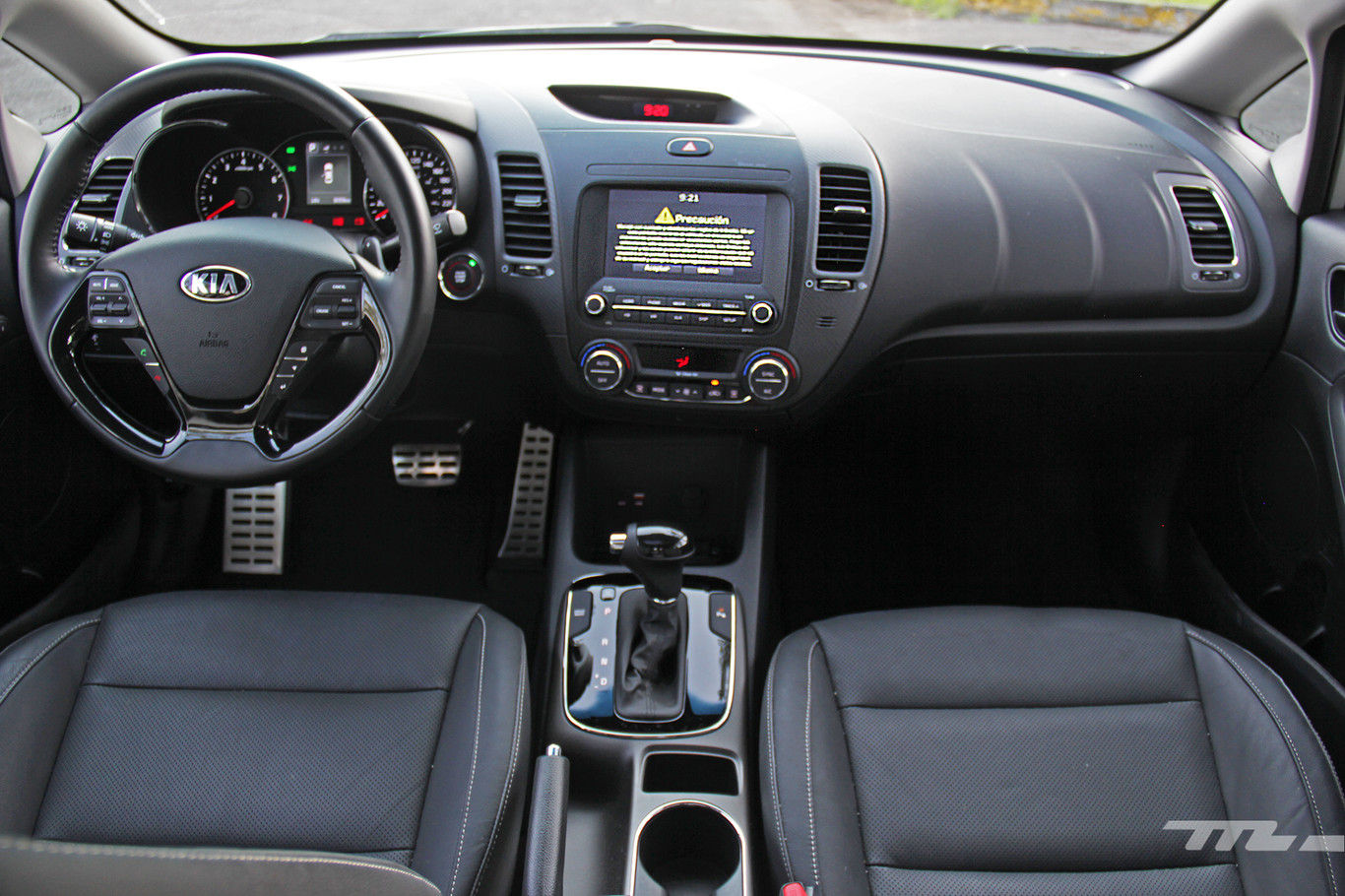 KIA Forte 2018, a prueba: Todo sigue igual, pero ahora con un motor más ...