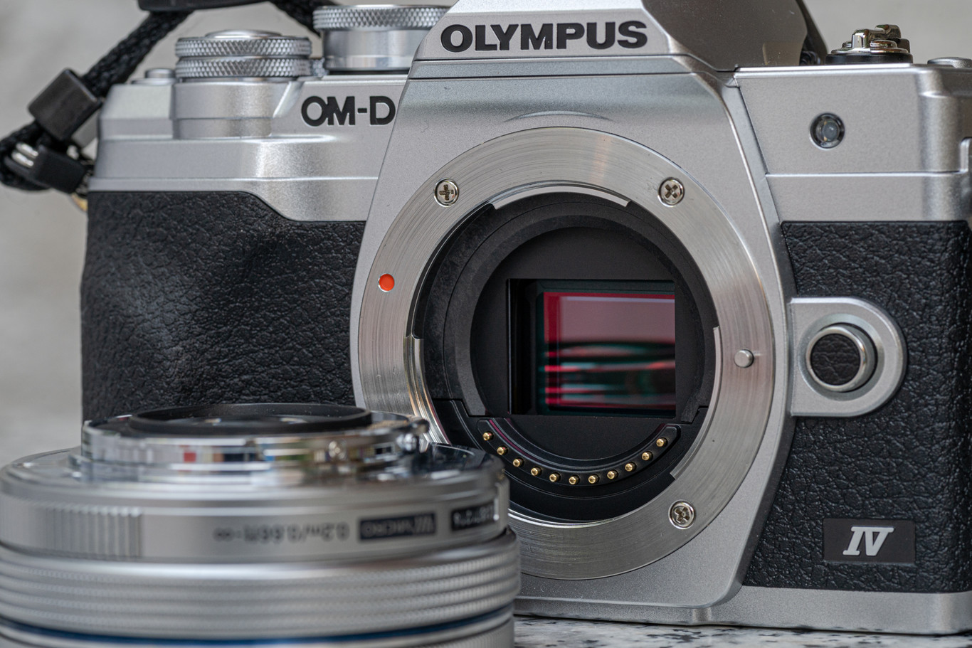 Olympus OM-D E-M10 Mark IV: toma de contacto, características, precio ...