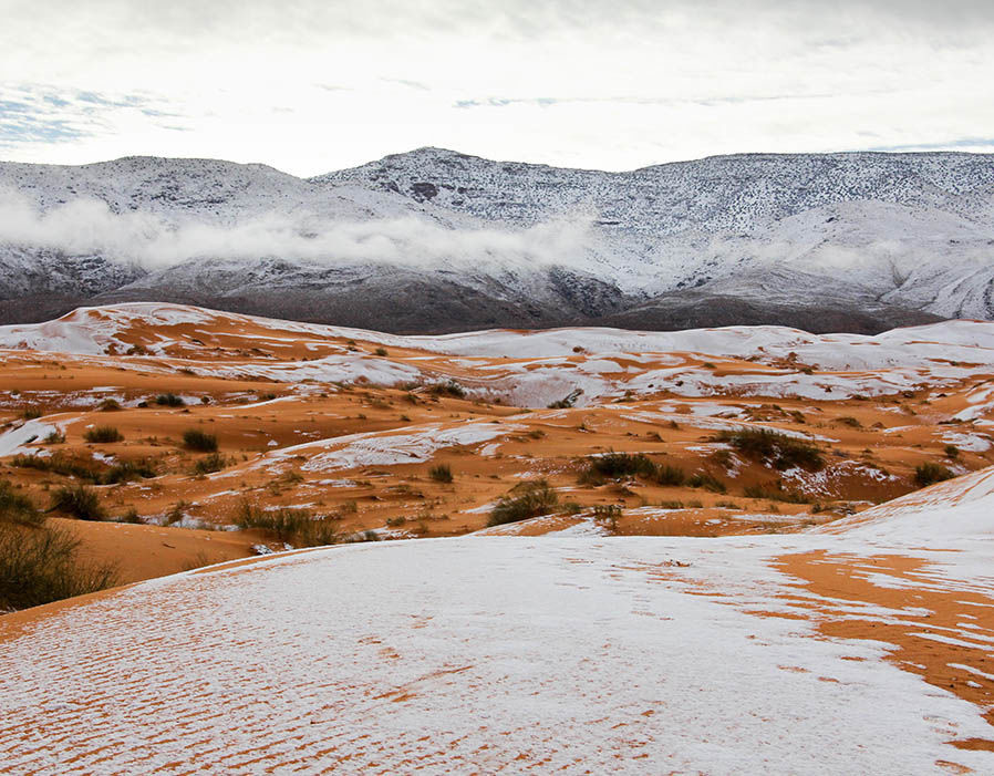 Las Dunas Del Sáhara Se Han Cubierto De Nieve Este Fin De Semana Y El