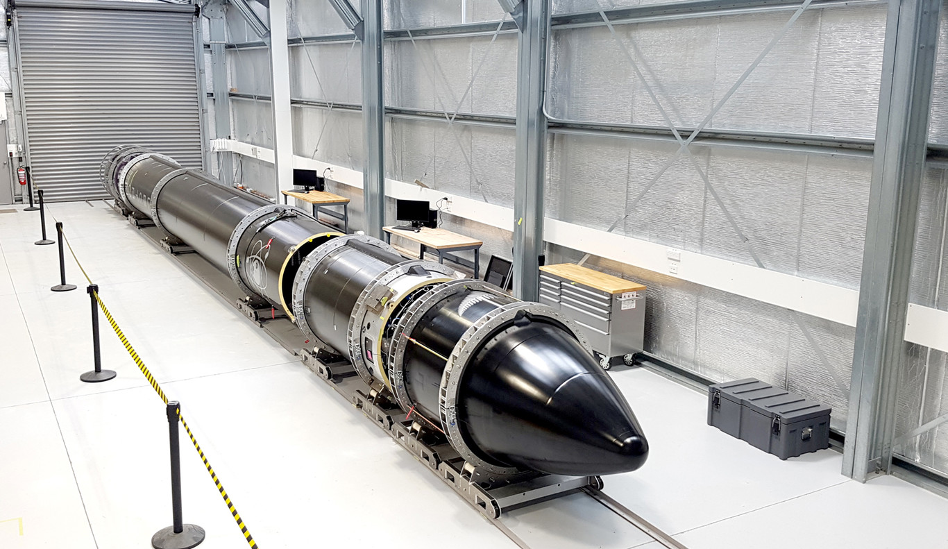 Rocket Lab envía su primer cohete al espacio: pequeño, eléctrico y con ...