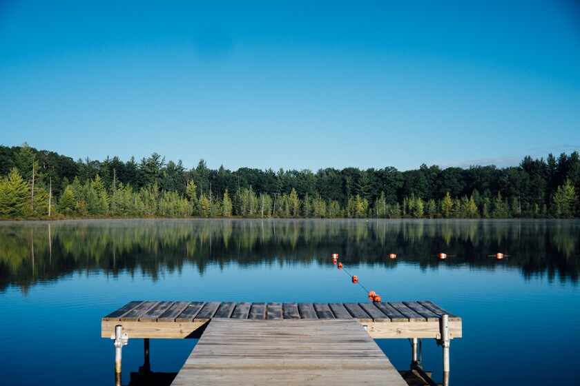Recuperan un iPhone 11 del fondo de un lago tras seis meses y se ...